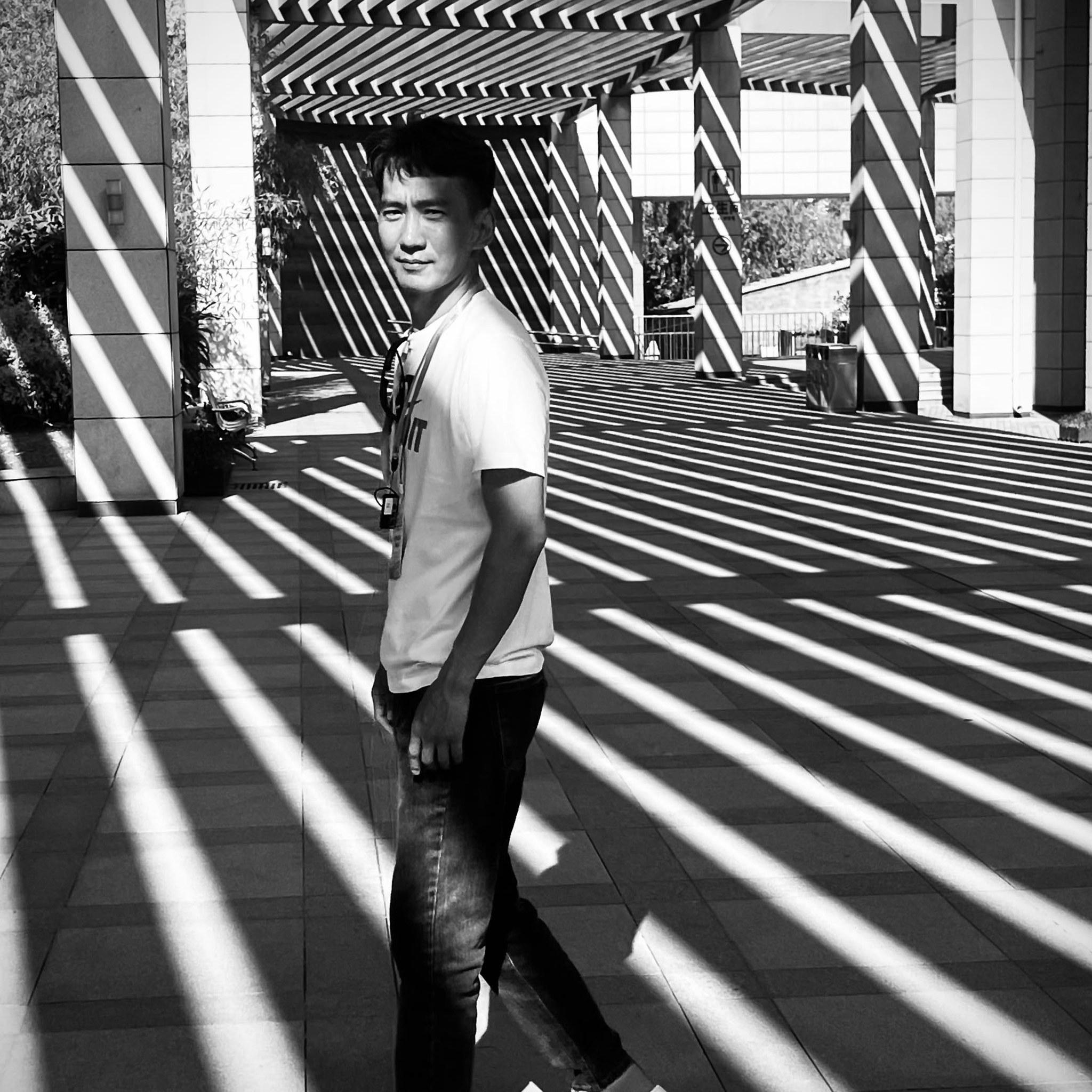 Newsroom Баримттай тэнцвэртэй тууштай